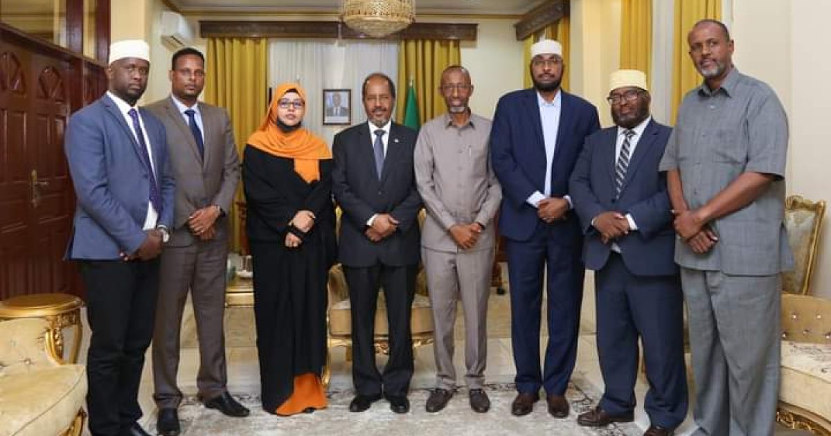 Madaxweynaha JFS oo la kulmay Wasiirrada waxbarashada dalka – Radio ... Madaxweynaha JFS oo la kulmay Wasiirrada waxbarashada dalka – Radio ...